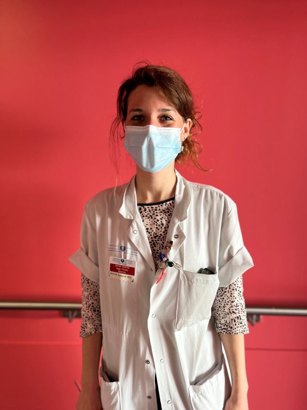 Jennifer, sage-femme à la maternité de Louis-Mourier ! | Hôpital Louis ...